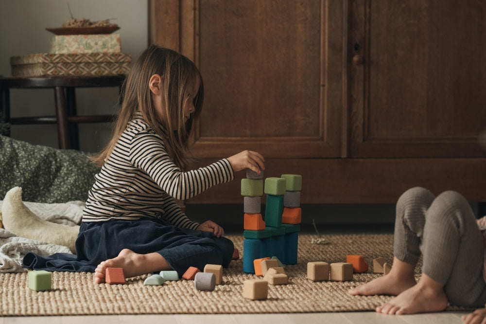 Small Architects – 20 Cork Building Blocks – little flamingo